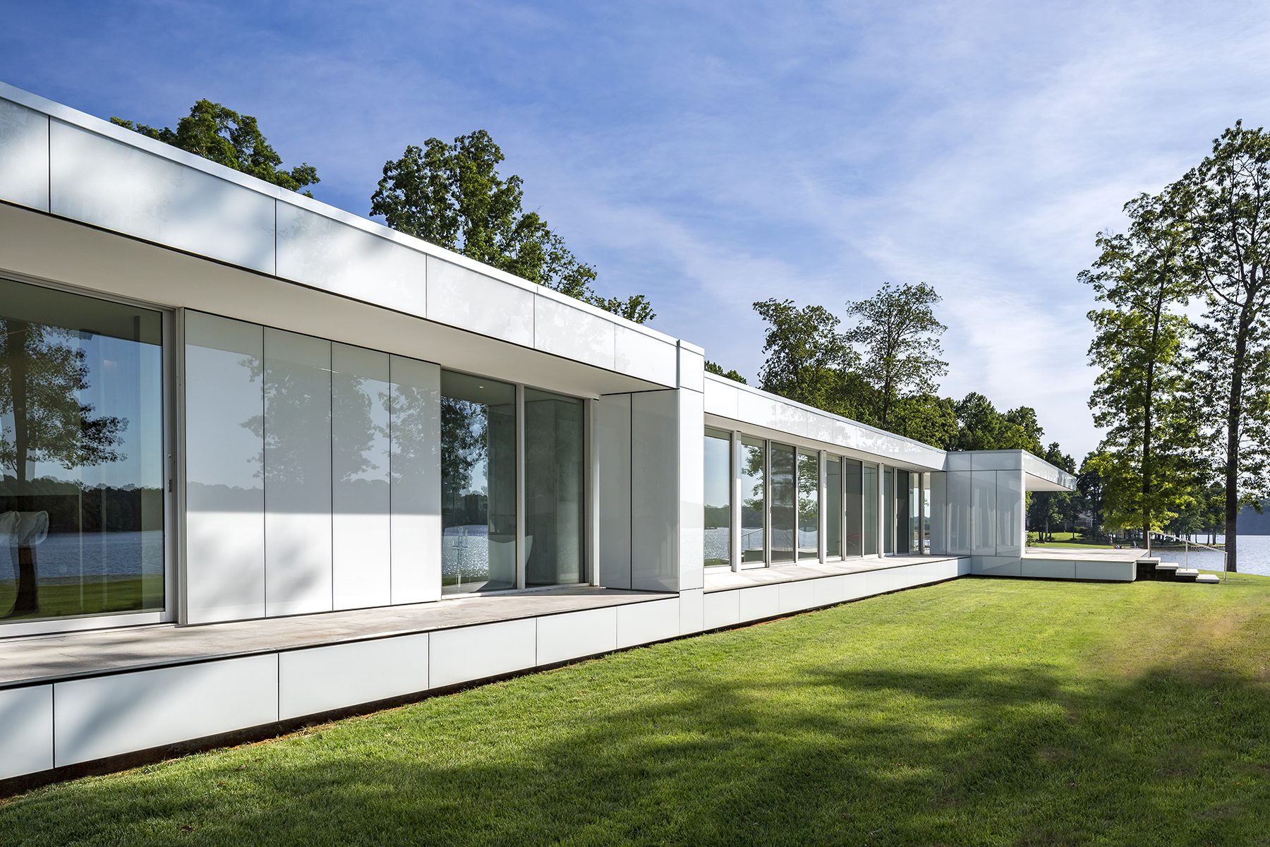 17 Facade Building Types to Achieve Multiple Building Aesthics