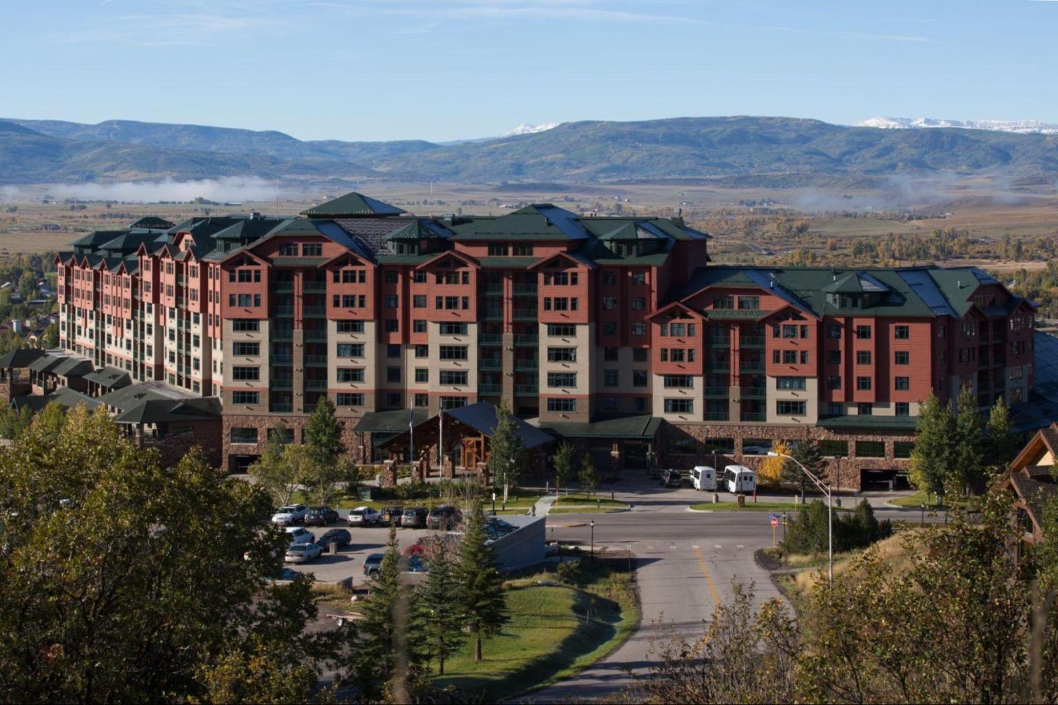 Understanding Hydrophobic Coatings and Finishes - Sto Corp.