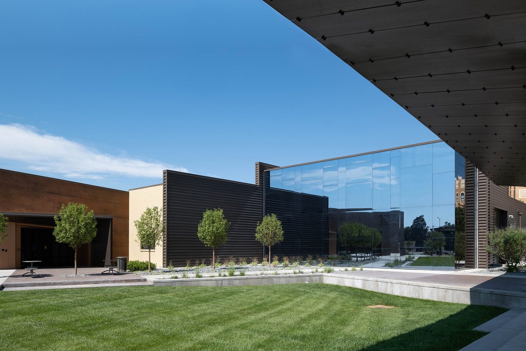 StoVentec® Rainscreen Systems - Sto Corp.